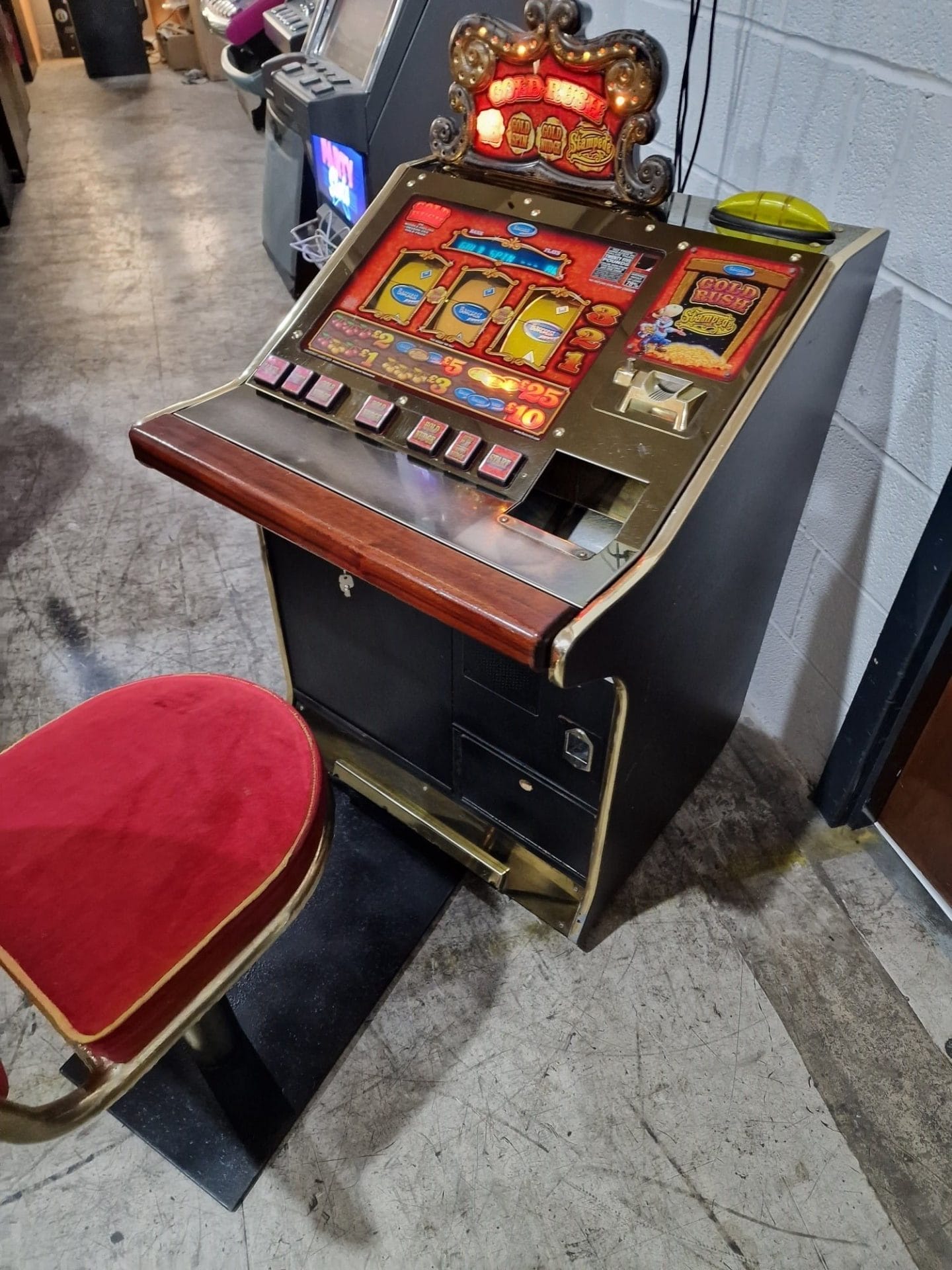 Gold Rush £5 Jackpot Arcade Fruit Machine - Aztec Coin