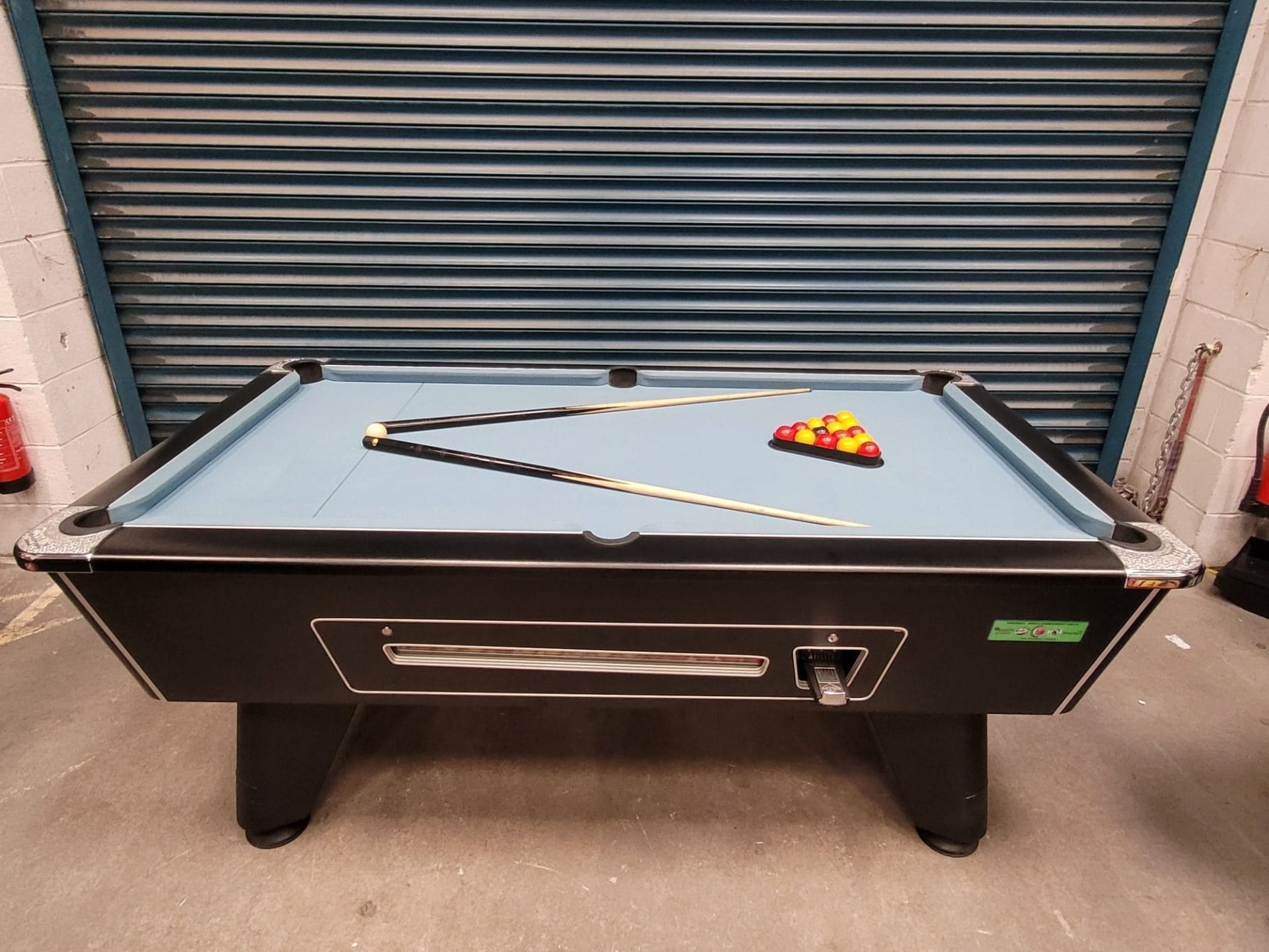 NEW Supreme Winner Black 7x4 Pool Table with Electronic Coin Mech ...