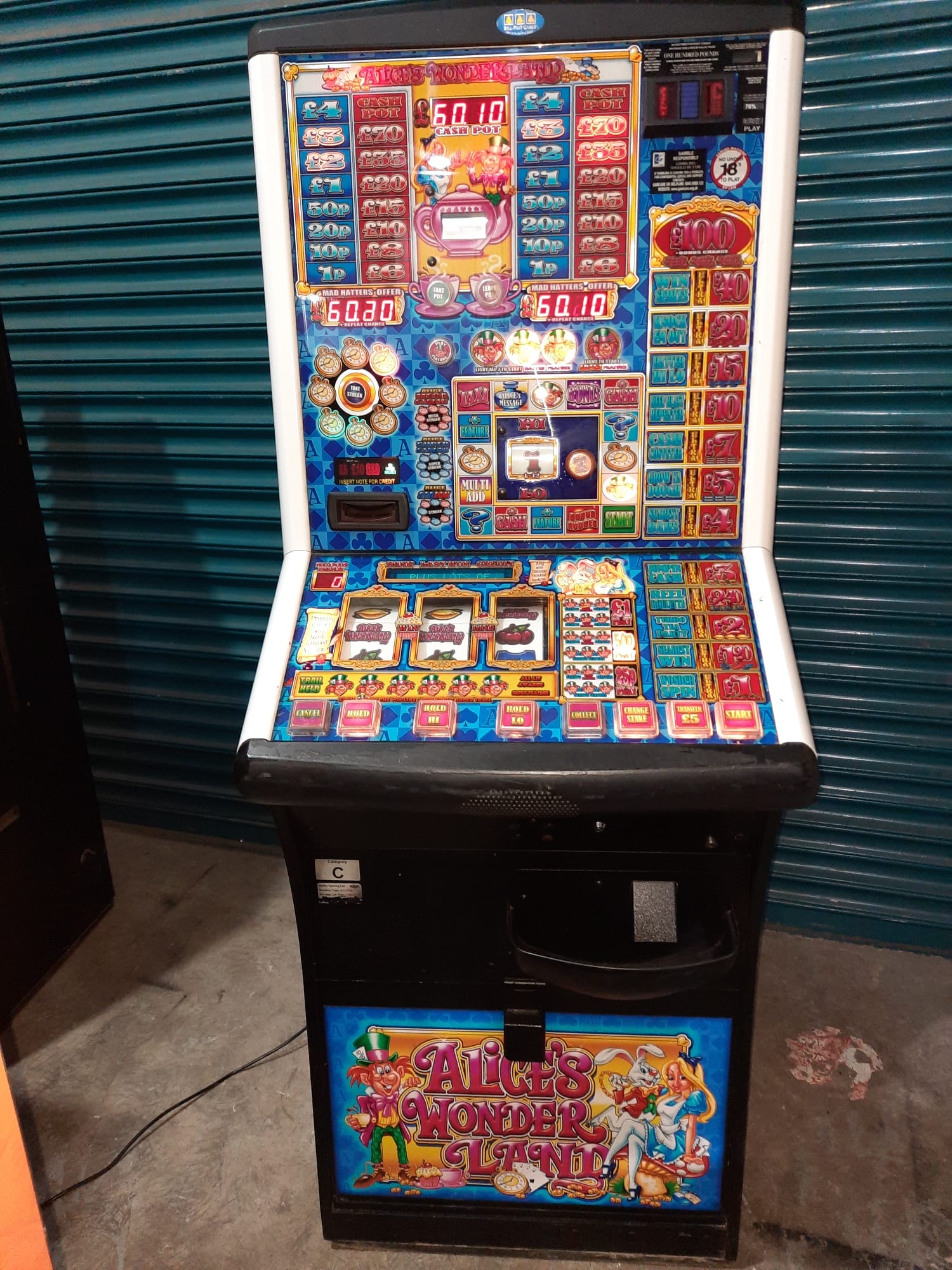 Alices Wonderland £100 Jackpot Pub Fruit Machine - Aztec Coin