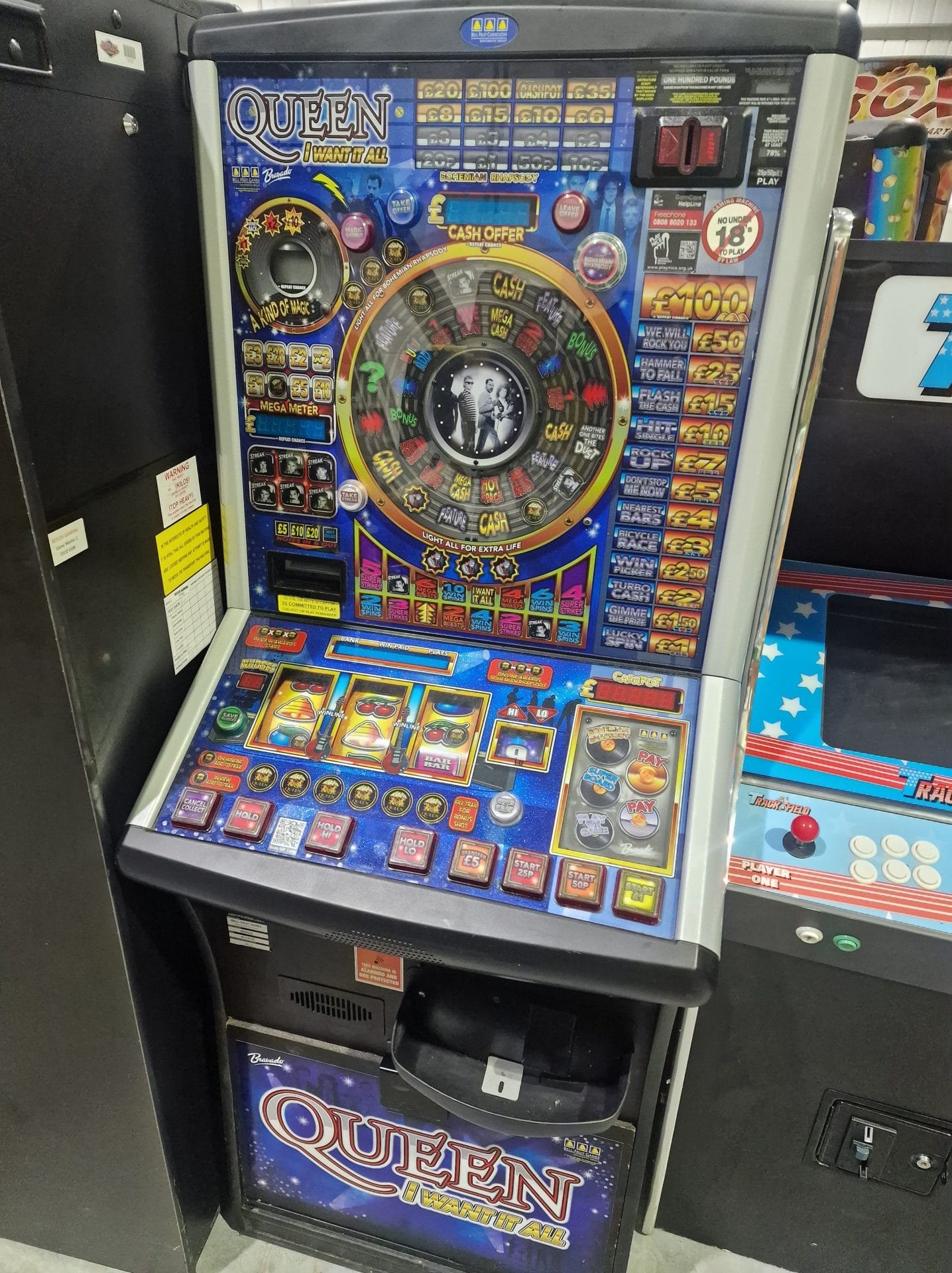 Queen I Want It All £100 Jackpot Pub Fruit Machine - Aztec Coin